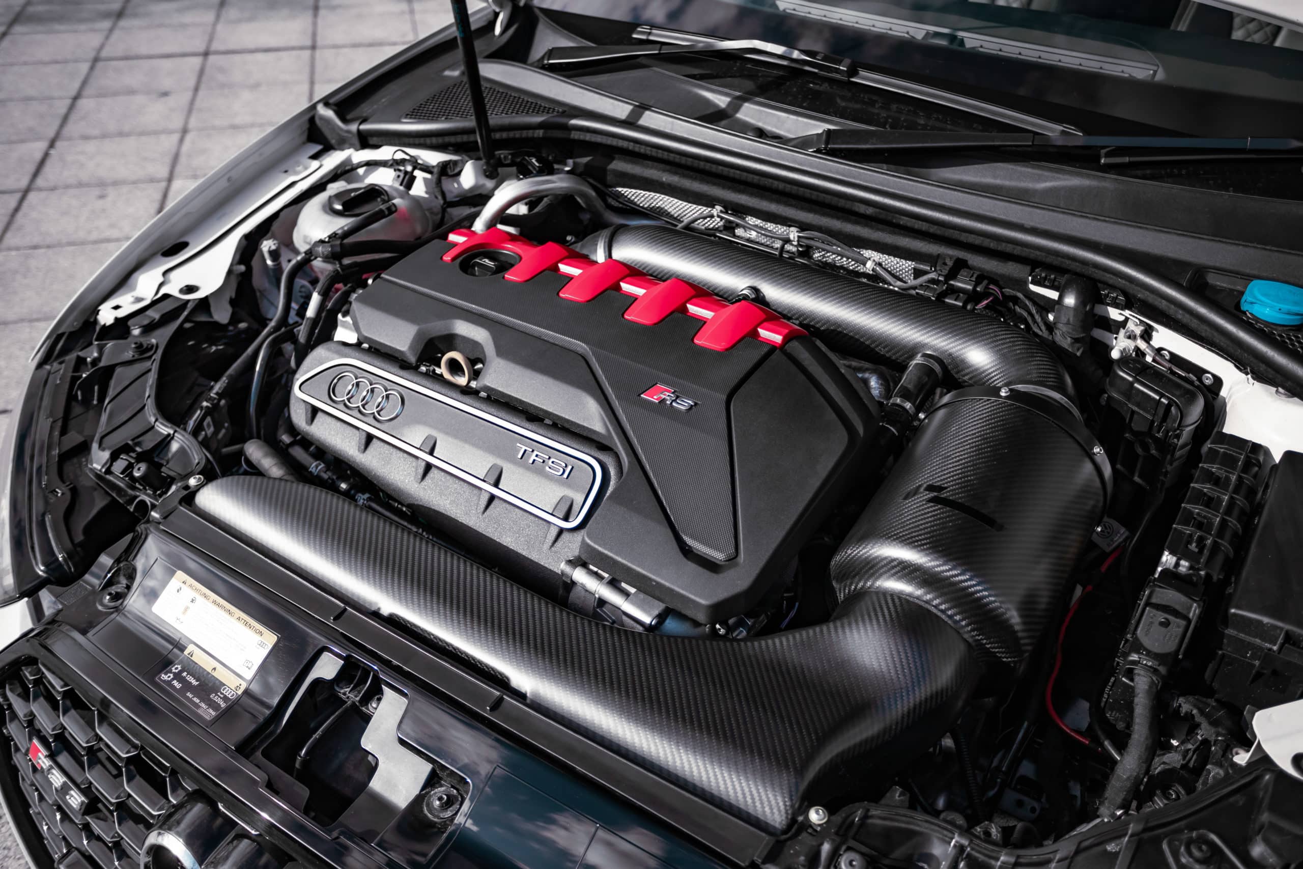 Audi RS3 (8V)/TT RS (8S) 400PS Carbon Fibre Air Intake System ...